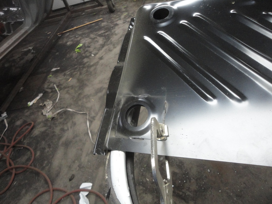 1970 Panther Pink Challenger Restoration - Part 8